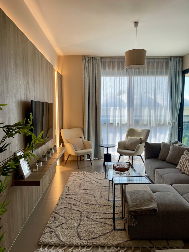 2-bedroom @ Marassi Galleria Mall Direct Access - Bahrain