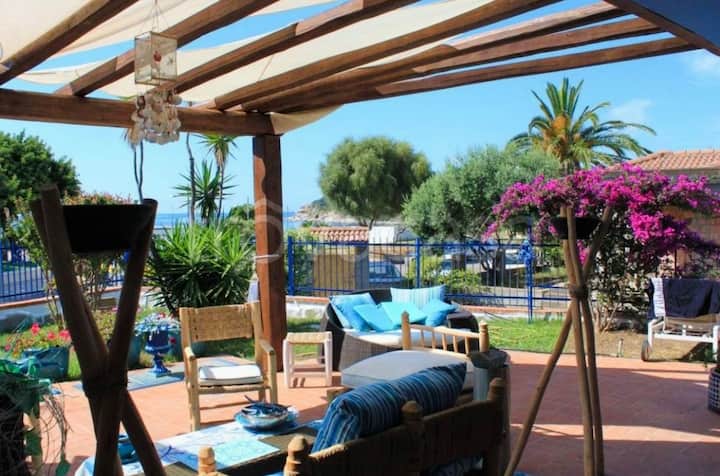 Villa Fronte Mare Per Vacanze - Santa Maria Navarrese
