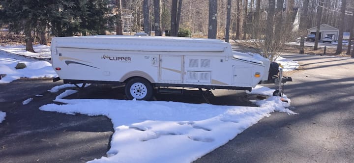 Fully Stocked Camper Rental With Delivery & Setup! - Lake Winnipesaukee