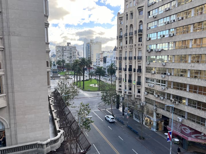 Great Location In New Apartament Center Montevideo - Montevideo