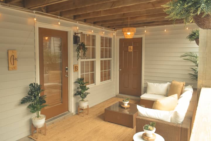 Wrightsville Beach Bungalow Steps From The Beach - Wrightsville Beach, NC