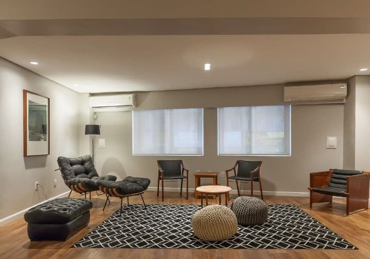 Estrutura úNica /St Casa/ufrgs/studio 303 - Porto Alegre