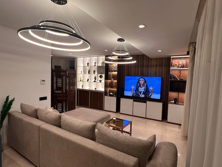 Prestigieux Appart Au Coeur Cfc Au Dessus Du Mall - Casablanca