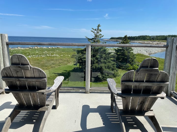 Jenny’s Retreat - Liverpool, NS, Canada