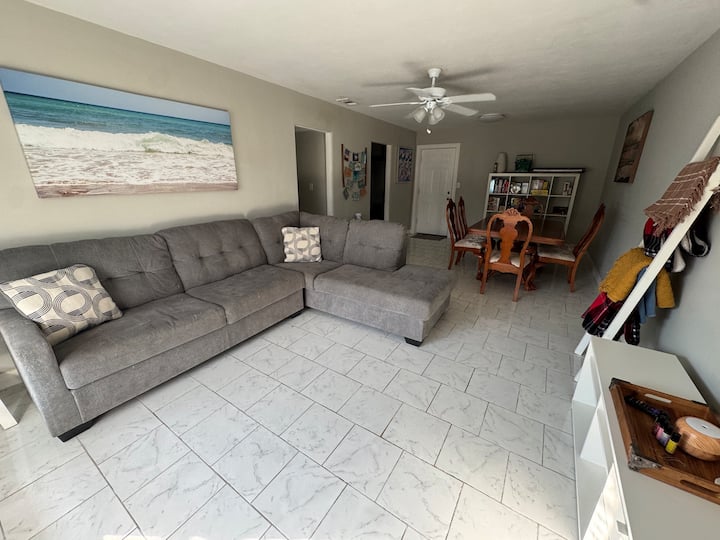 Welcome To Dog-friendly Brutus' Hideaway - Sanford, FL