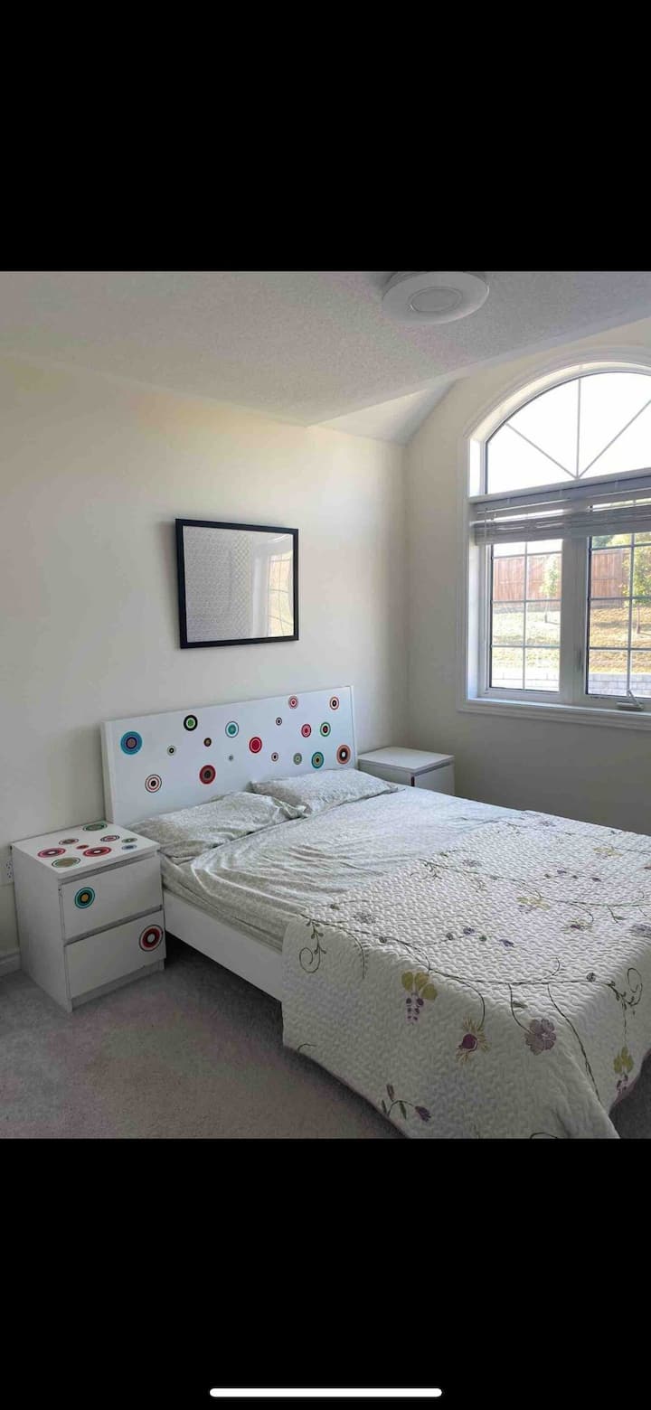 Bedroom#2 In Beautiful House - Newcastle