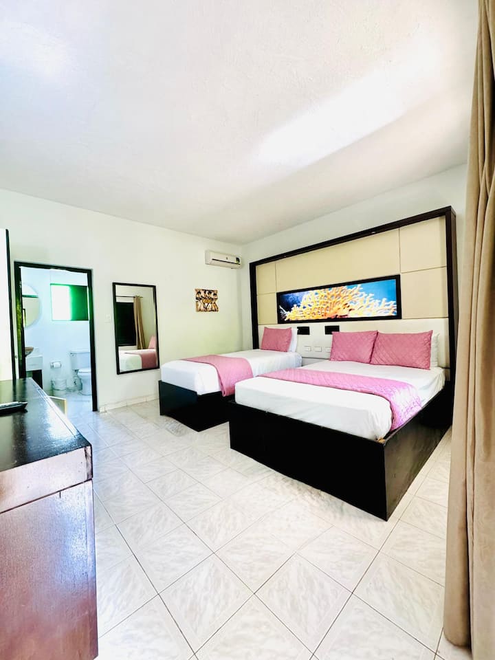 Cozy Hotel Room In Negril - Negril