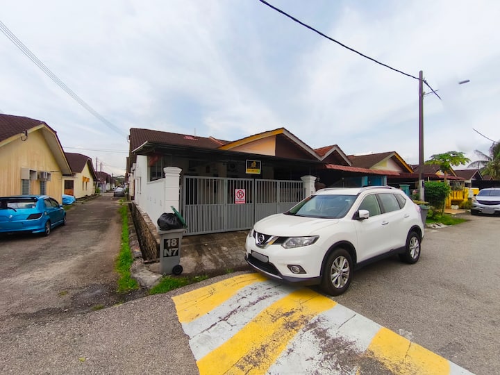 Orchid Homestay Pasir Gudang - Punggol