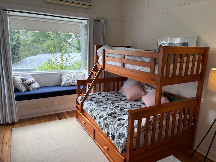 2 Bedroom Private Apartment In Hornsby Sleeps 5 - Dural