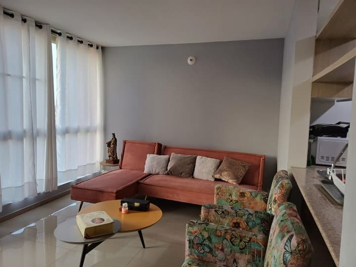 Apto Cómodo Al Sur De Cali - Cali