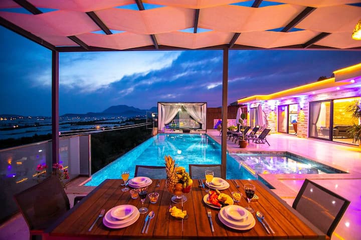 Kalkan-kaş,villa Aspendos Tam Korunaklı Lüks Villa - Kalkan