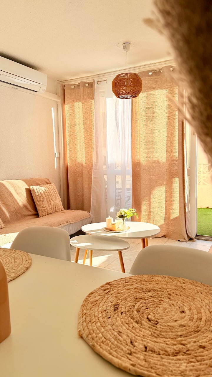 Studio Avec Climatisation En Rez-de-jardin - Plage du Grau d'Agde