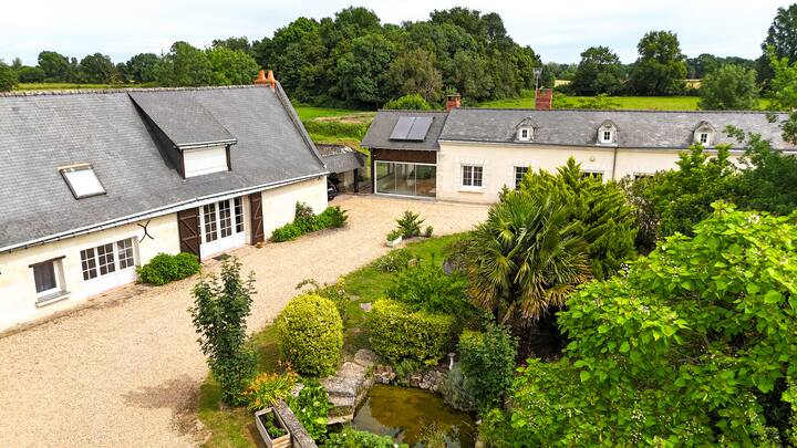 La Ferme Du Val: A Peaceful Haven In Saumur - Saumur