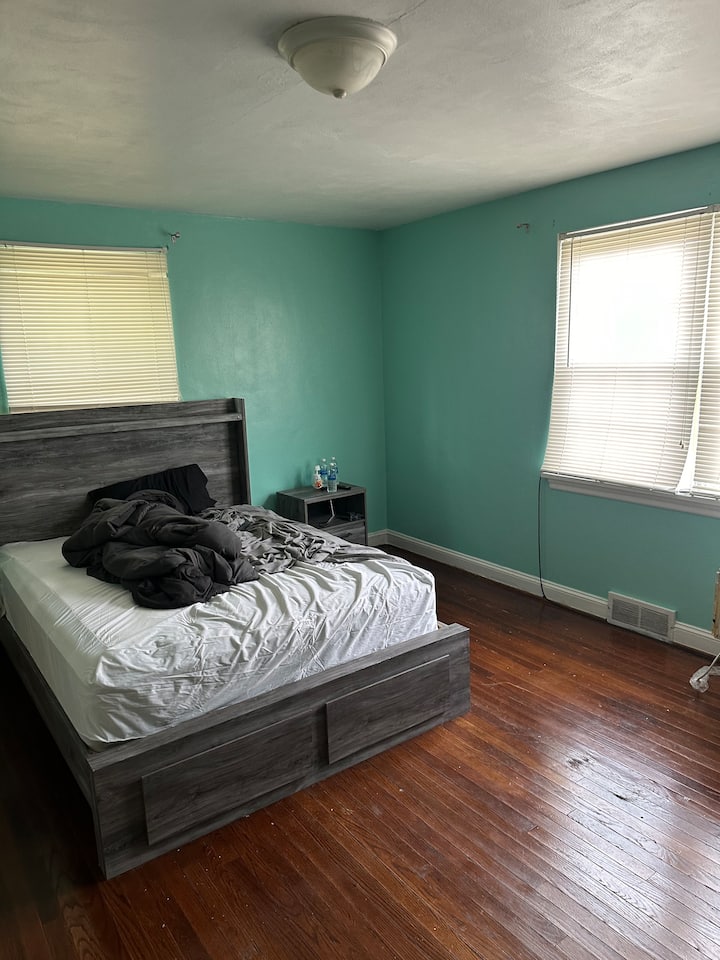 House With All Spacious Room Near To Fishing Lake - Williamsport