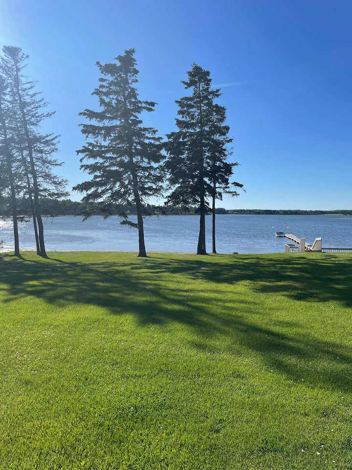 Rivers Edge Cottage - Prince Edward Island