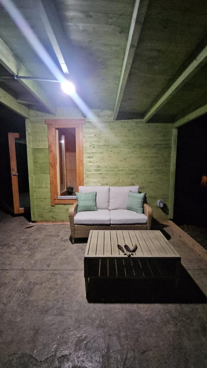 Sunken Escapes Bunny Cabin #10 - Wolfville