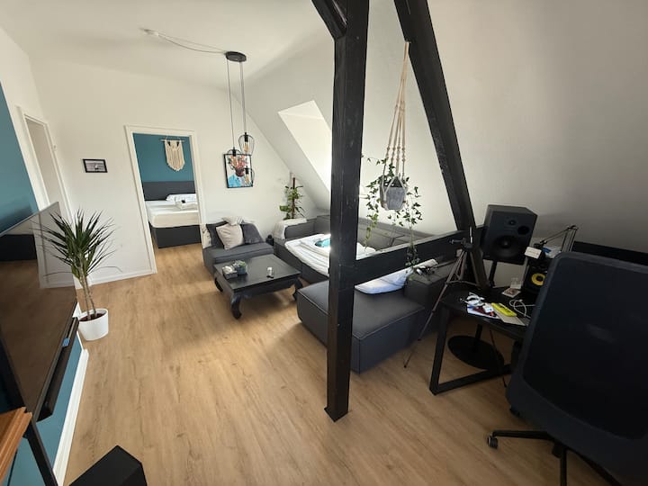 3 Zi. - Whg. In Zentrale Lage - Colonia