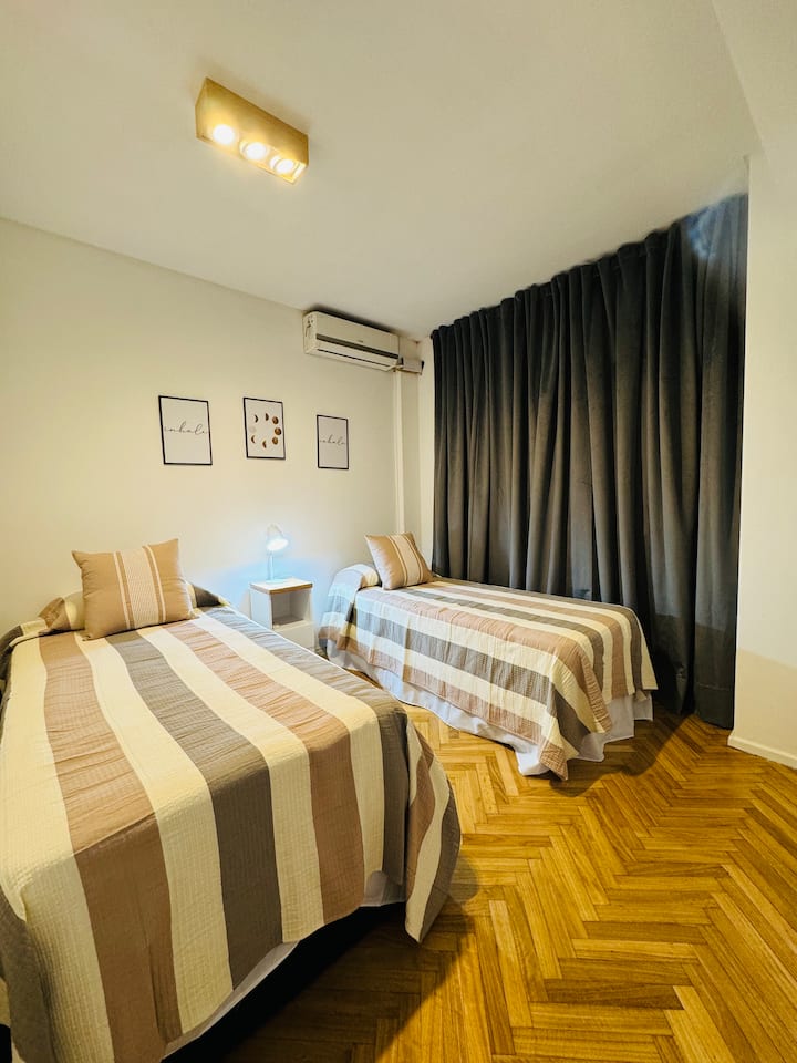 9 De Julio Tango 5 Personas - Buenos Aires