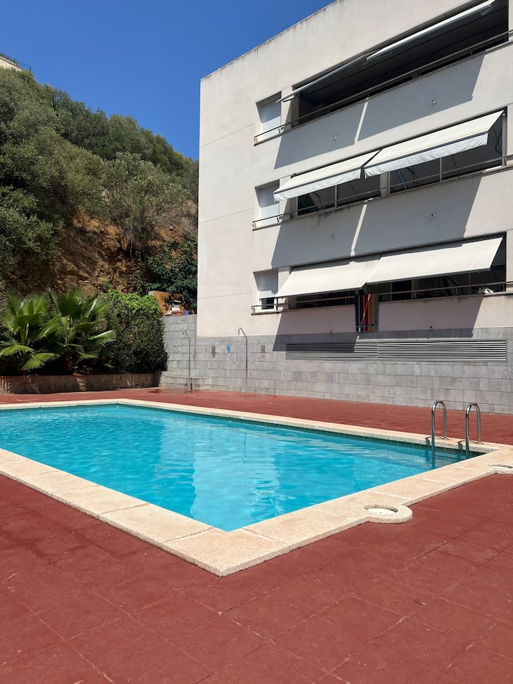 Bel Appartement à La Vila (Piscine Et Parking) - Llançà