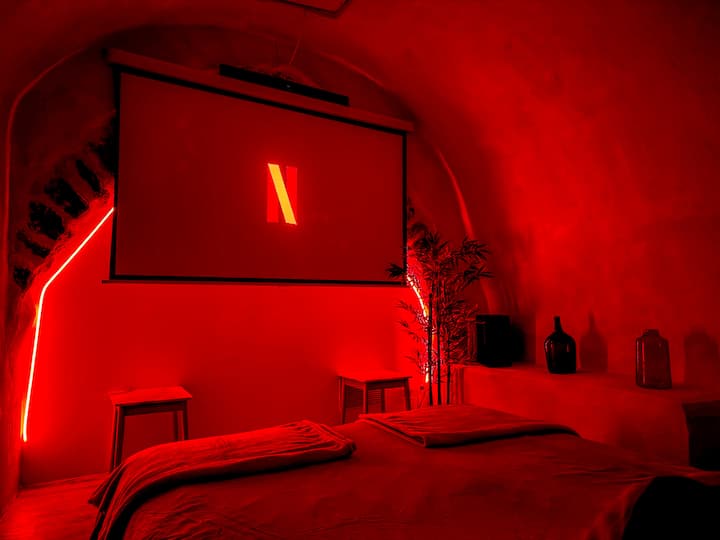 Logement Entier : Le Spa Des Voutes Jacuzzi/cinéma - Saint-Maximin-la-Sainte-Baume