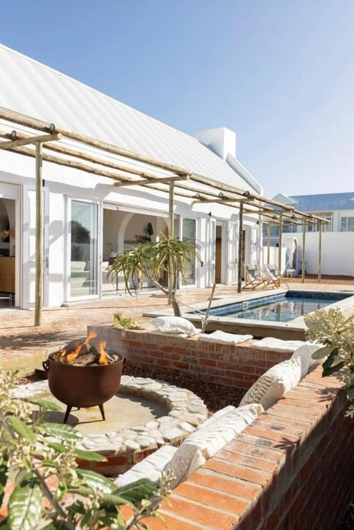 Despacito Villa - Struisbaai