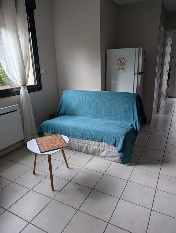 Gîte (F2) Avec Clim, 4 Personnes à La Campagne - Puy-de-Dôme