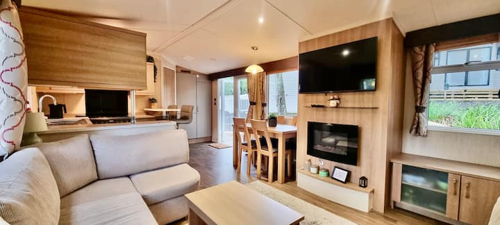 Cosy Woodland Retreat - Beddgelert