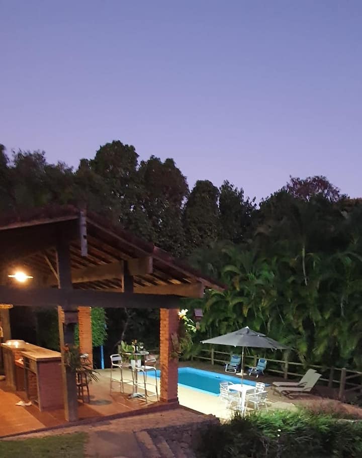 Um Sítio Na Cidade - Macaé