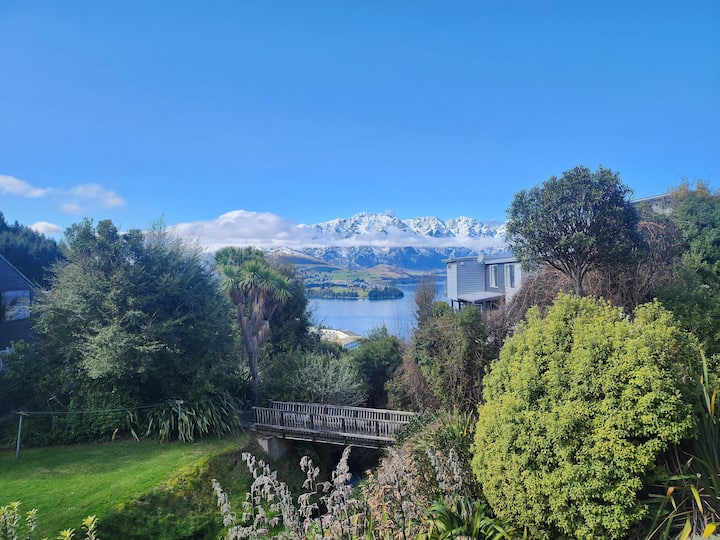 Cute 1 Bed Apartment With A View - Queenstown