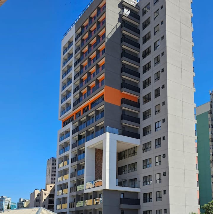 #805 Studio Alto Padrão No Centro - Curitiba
