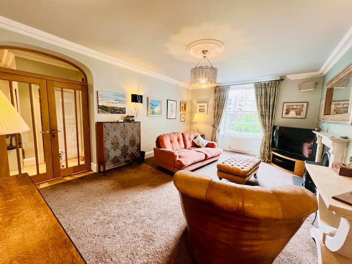 6-bed, City Centre, Garden. - Edimburgo
