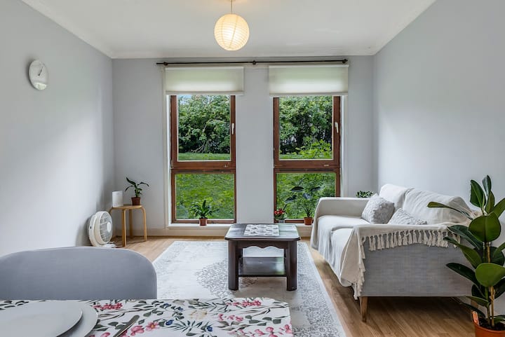 Duddingston 2 Bedroom Apartment - Musselburgh