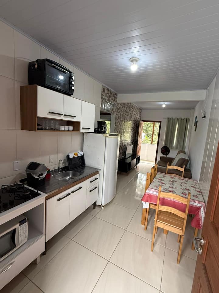 Lindo Apartamento Bem Localizado - Florianópolis