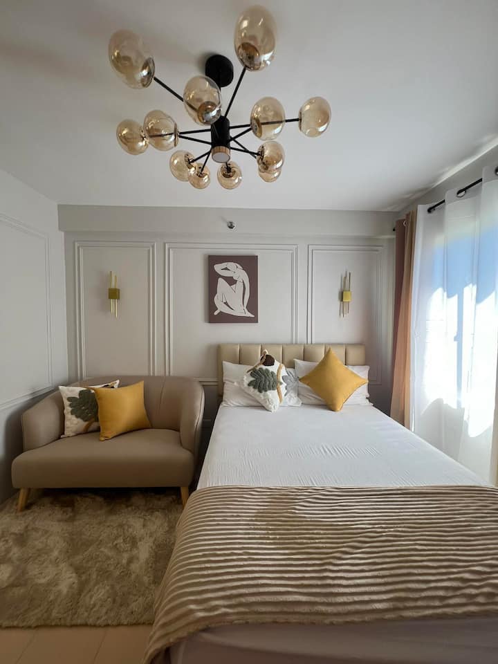 Contemporary Condo Studio Unit - Dumaguete