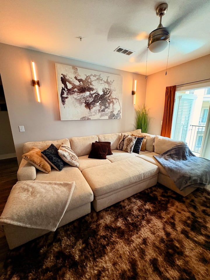 Modern Comfort - Sandy Springs, GA