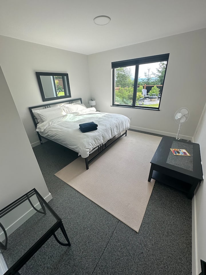 2 King-bed Rooms With Private Bath - Comox