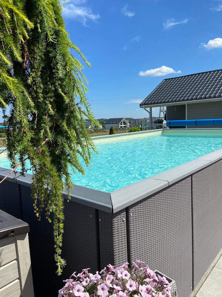 Domek Na Lato Basen Duża ŚWietlica Z Małpim Gajem - Sarbinowo