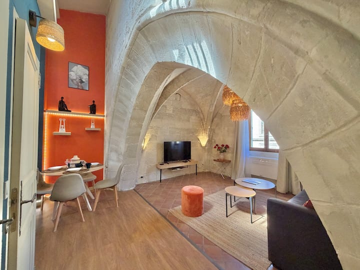 Appartement Voûté Au Coeur Du Centre-ville - Avignon