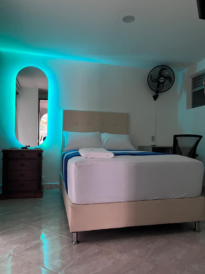 Habitación Con Baño Privado - Medellin, Antioquia, Colombia