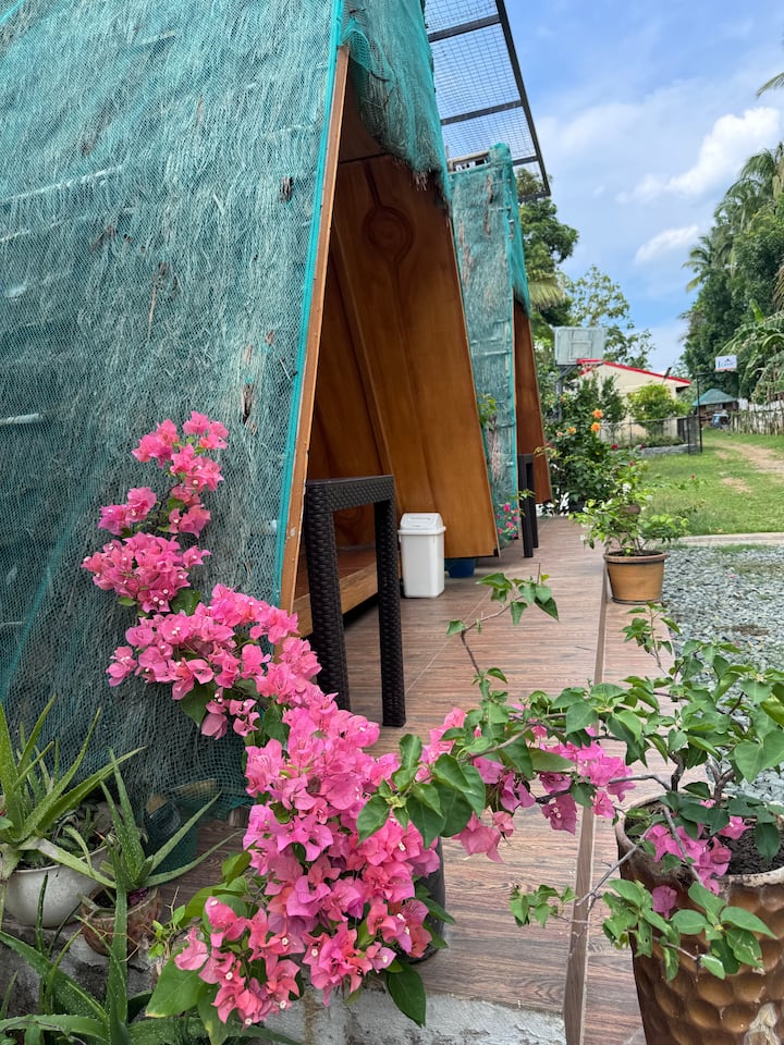 A Vacation Home Near Tagaytay Twinlakes For 35pax - Nasugbu