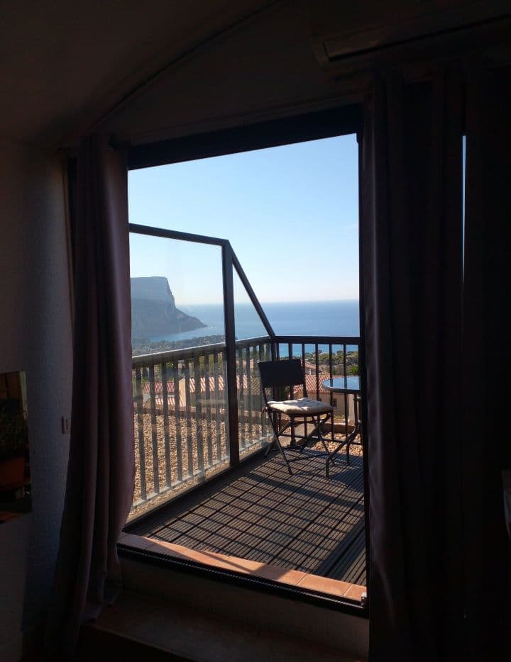 Studio Vue Mer Avec Piscine. - Cassis