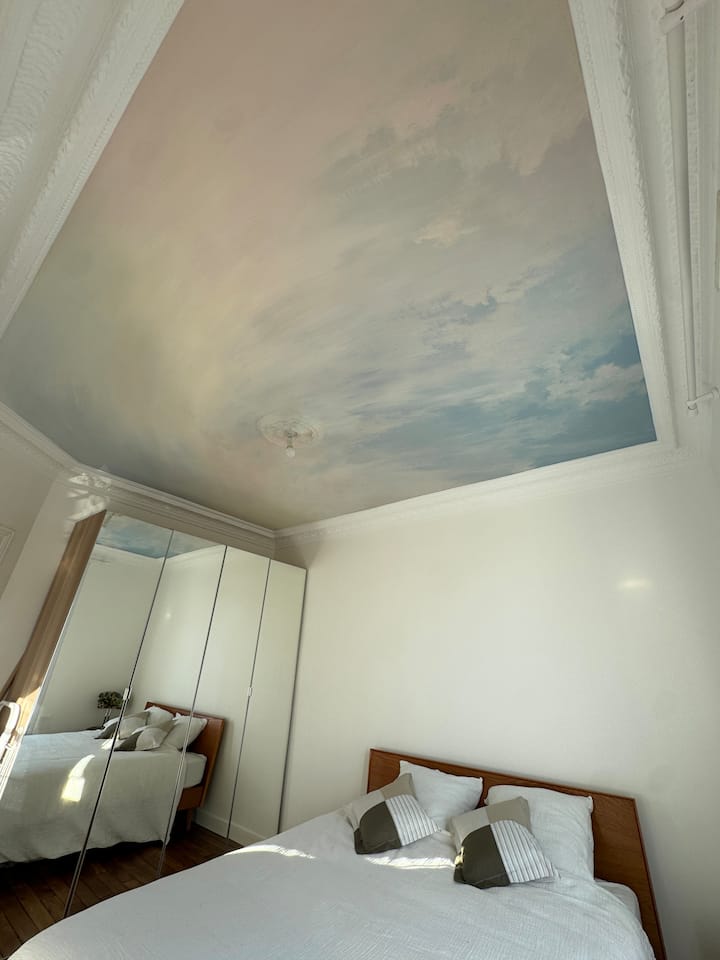 Un Dodo Sous Le Ciel Dans Un Appart Design - Maisons-Alfort