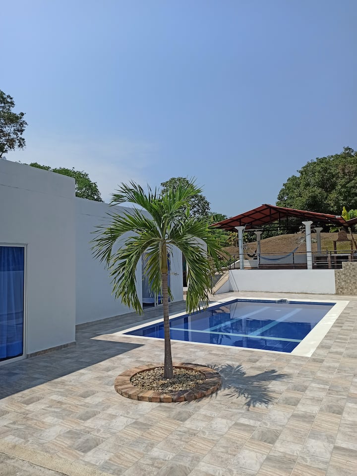 Hermosa Quinta Melgar Carmen D Apicala Girardot - Carmen de Apicalá