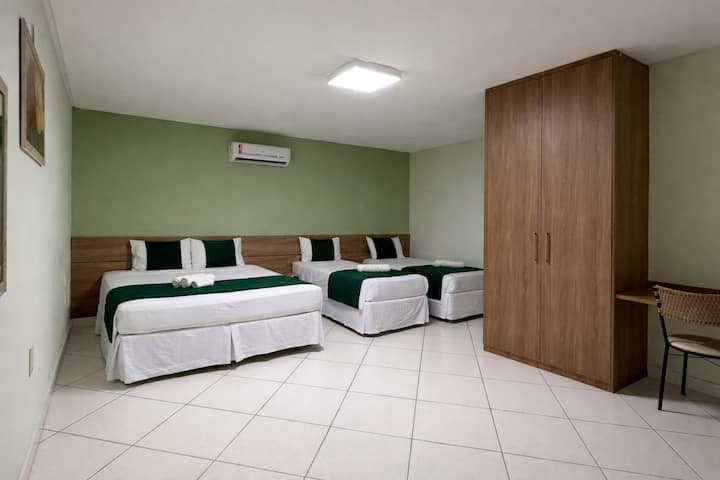 Quarto Quadruplo Standard-cidade Nobre/ipatinga-mg - Ipatinga