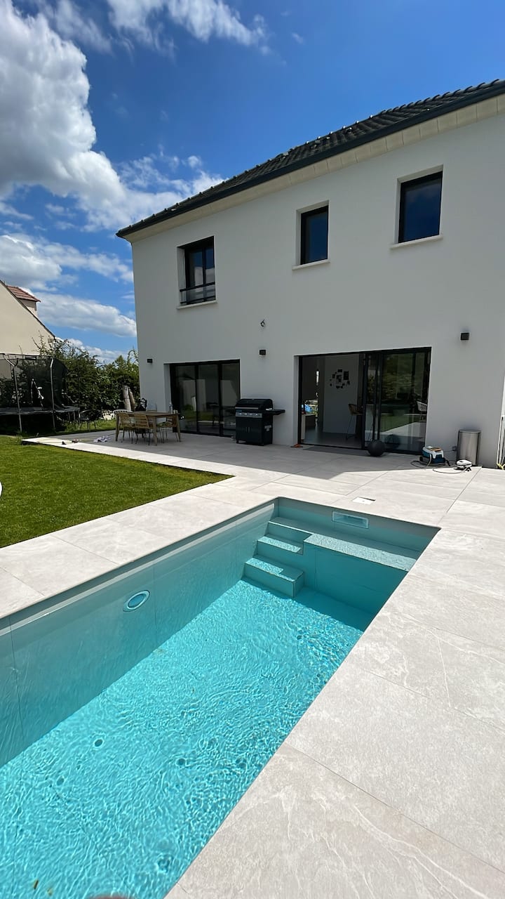 Maison Villa Piscine Paris - Dammartin-en-Goële