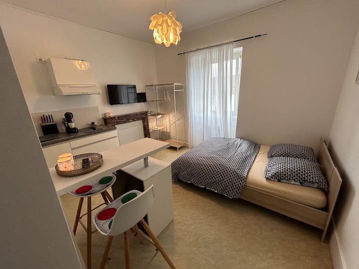 Studio Cosy Derrière La Gare - Arrivée Digicode - Besançon