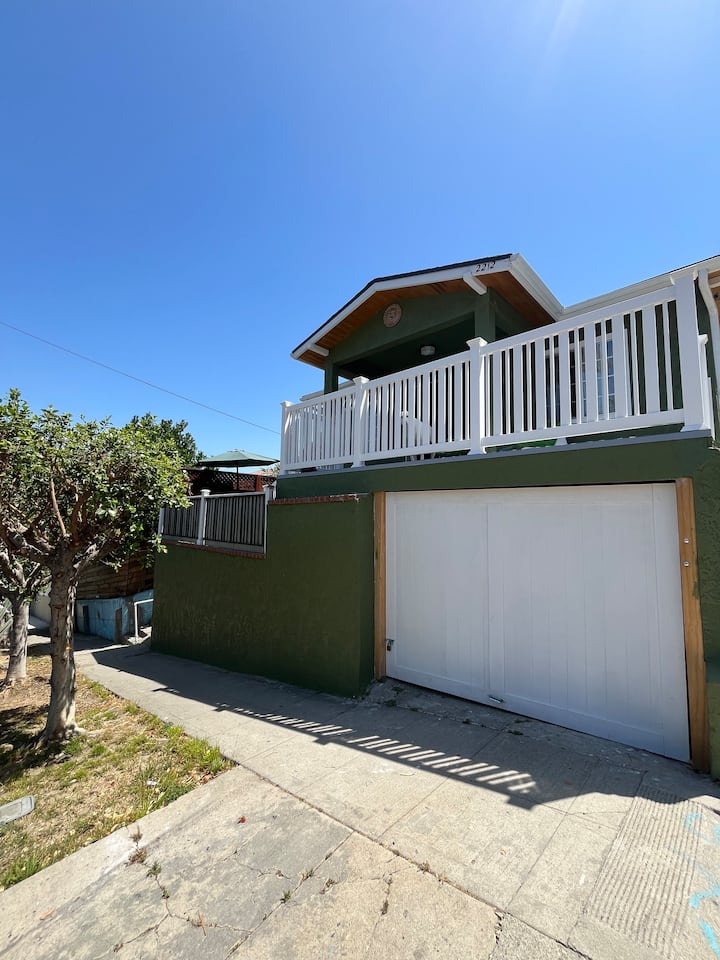 Silverlake/echopark Home - Dodger stadium