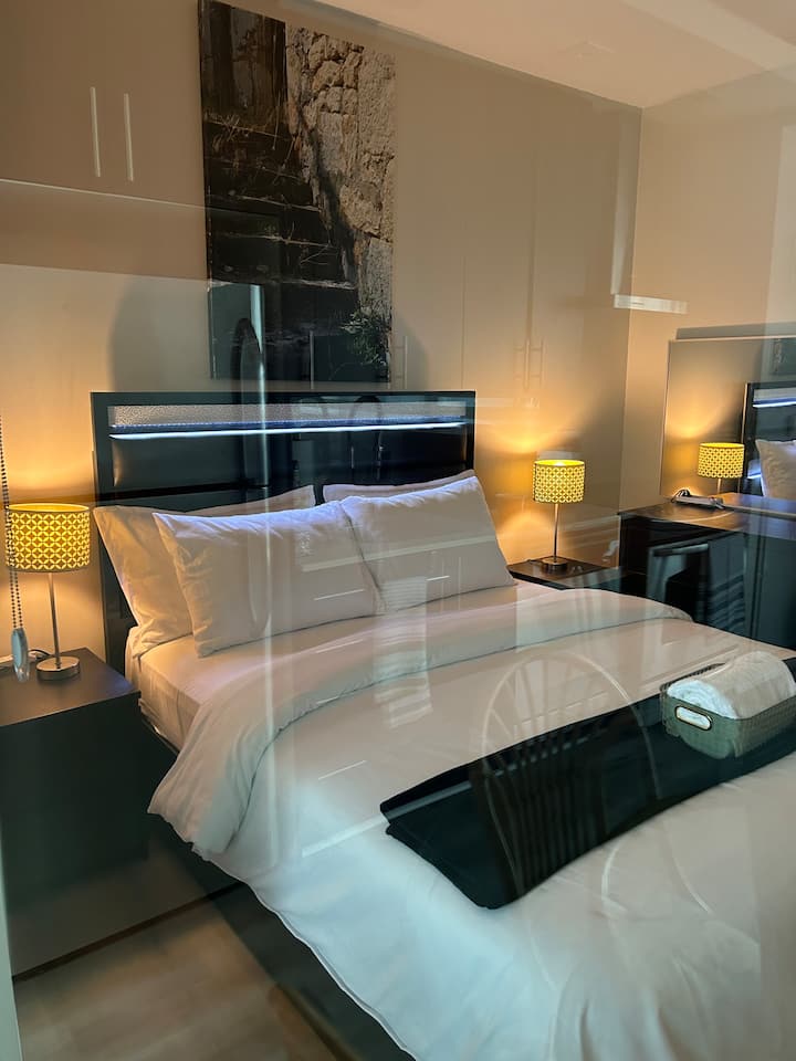 Lakeview Luxury Condo Suite - Torontó