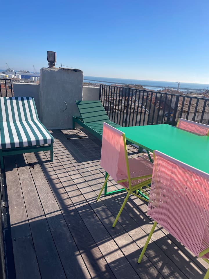 Appartement Avec Terrasse. - Sète