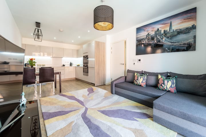 Luxury 2bedroom Nr Canarywharf, Excel Free Parking - London
